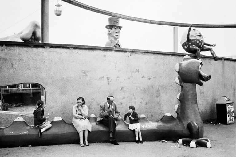 By the seaside with Tony Ray-Jones - National Science and Media Museum blog